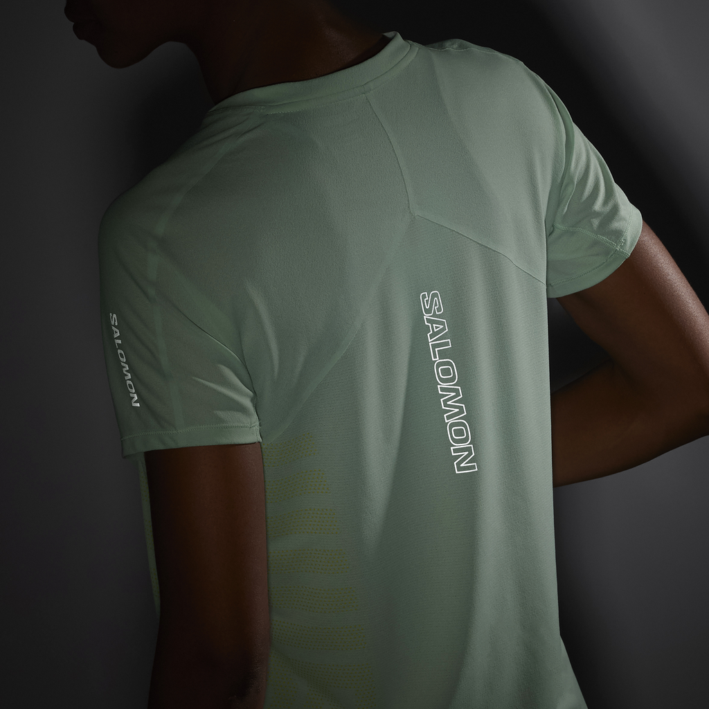 Buy SENSE AERO SS TEE GFX WOMEN'S by Salomon Australia online - Salomon ...